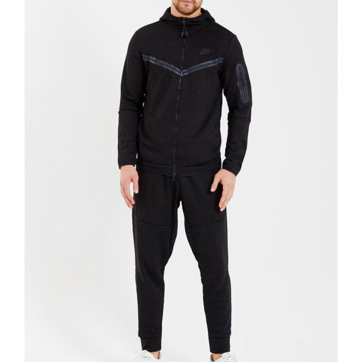 Nike Tech Fleece muška trenirka, crna. Vrhunska kvaliteta – Sporty1.hr