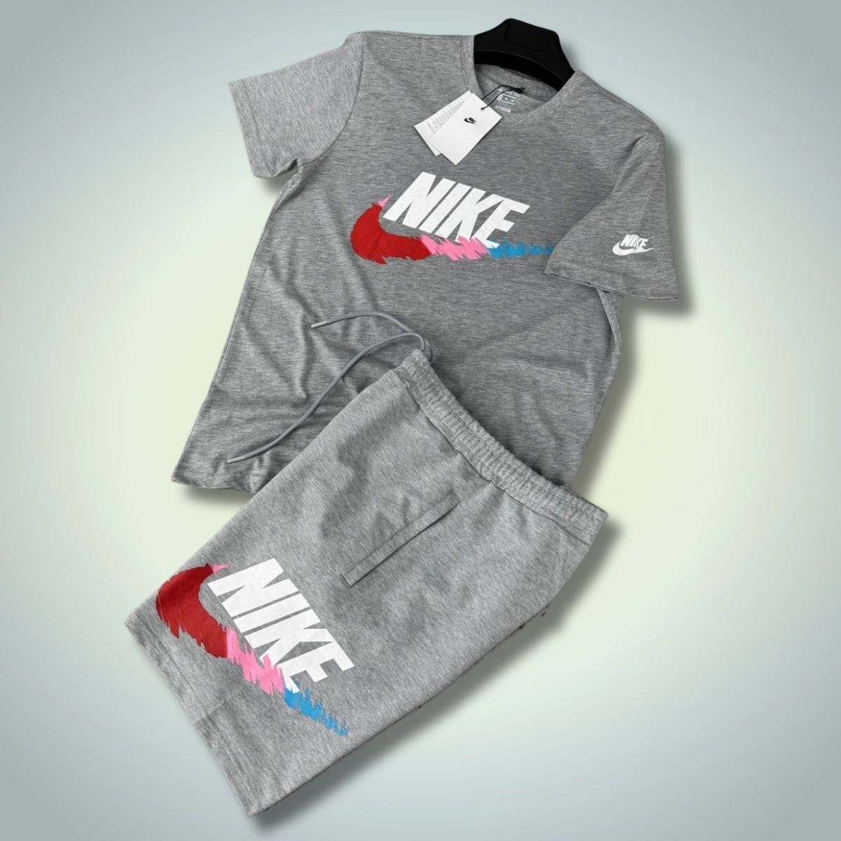Nike muški set s kratkim hlačama, Veliki klasični logo, klasično sivi ...